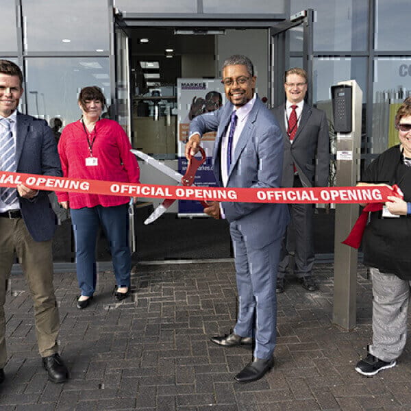 Wales’ Minister for Economy officially opens Markes International’s new ...