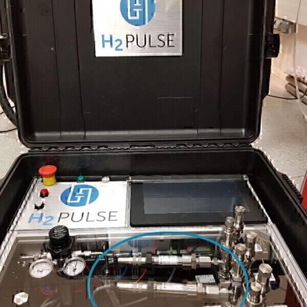 Portable, precise and dependable leak-tightness testing system for ...